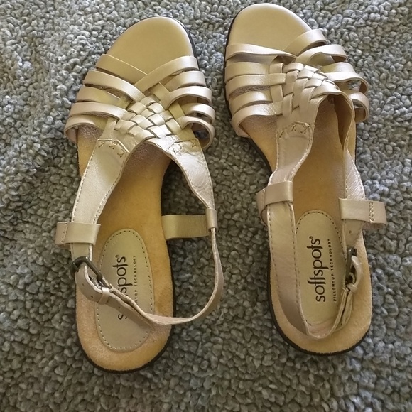 Softspots | Shoes | Nwotsoftspots Sandal | Poshmark